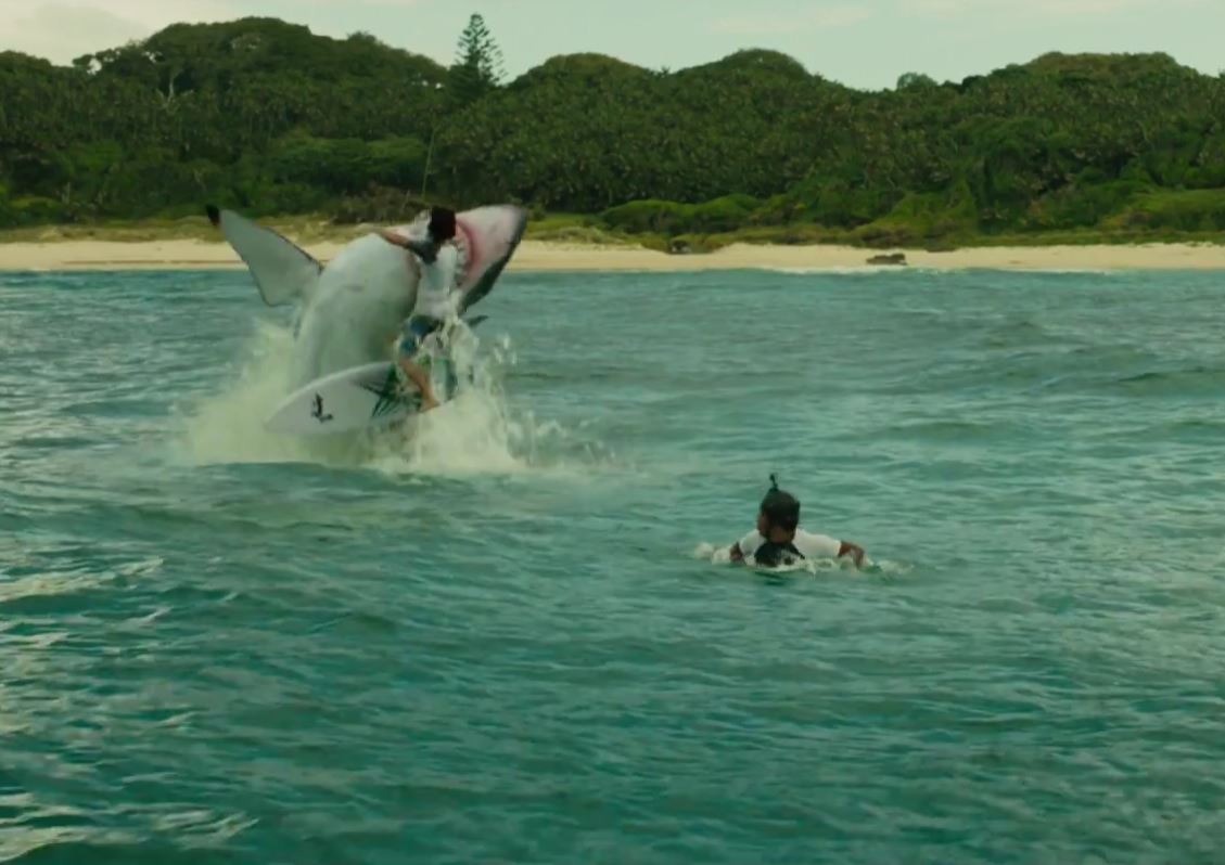 Film Review: The Shallows (2016) | HNN