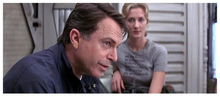 Film Review: Event Horizon (1997) - Review 2 | HNN
