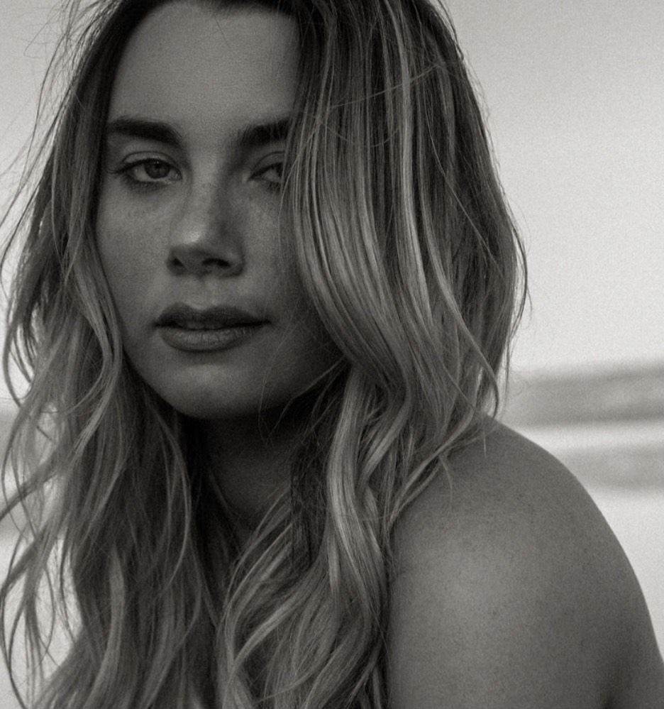 Exclusive Interview: Chloe Brown (Lurking Woods) | HNN