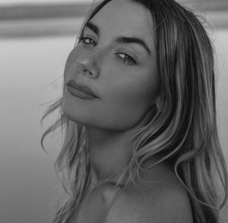 Exclusive Interview: Chloe Brown (Lurking Woods) | HNN