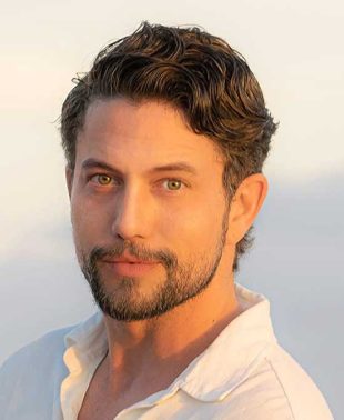 Interview: Jackson Rathbone (Warhunt) | HNN