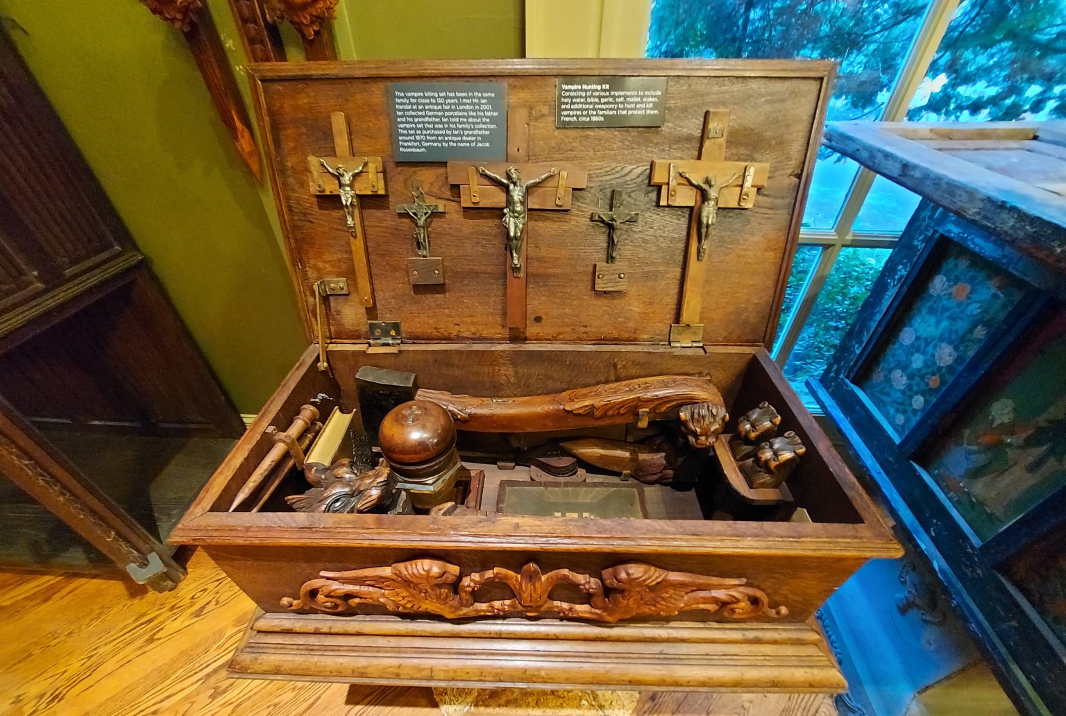 Destination Review: Vampa Museum - Vampire and Paranormal Museum | HNN